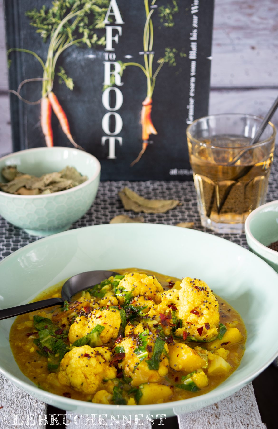 Blumenkohlblattcurry - Leaf to Root von Esther Kern, Sylvan Müller ...